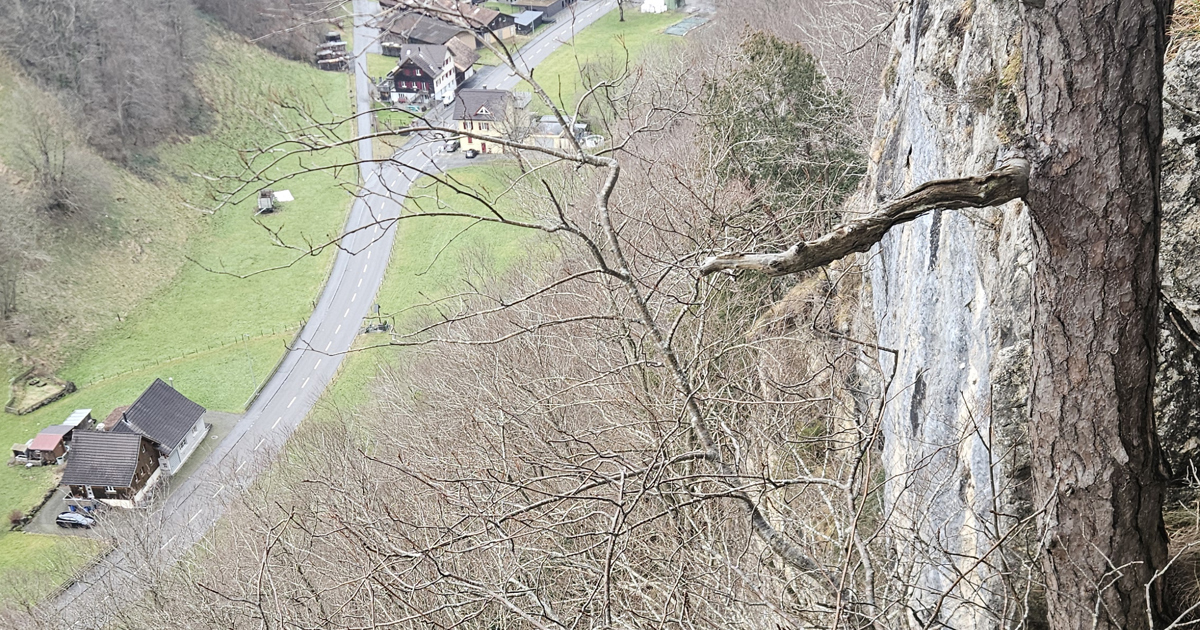 Andeemind2 big tits a little on the older side, but oozes